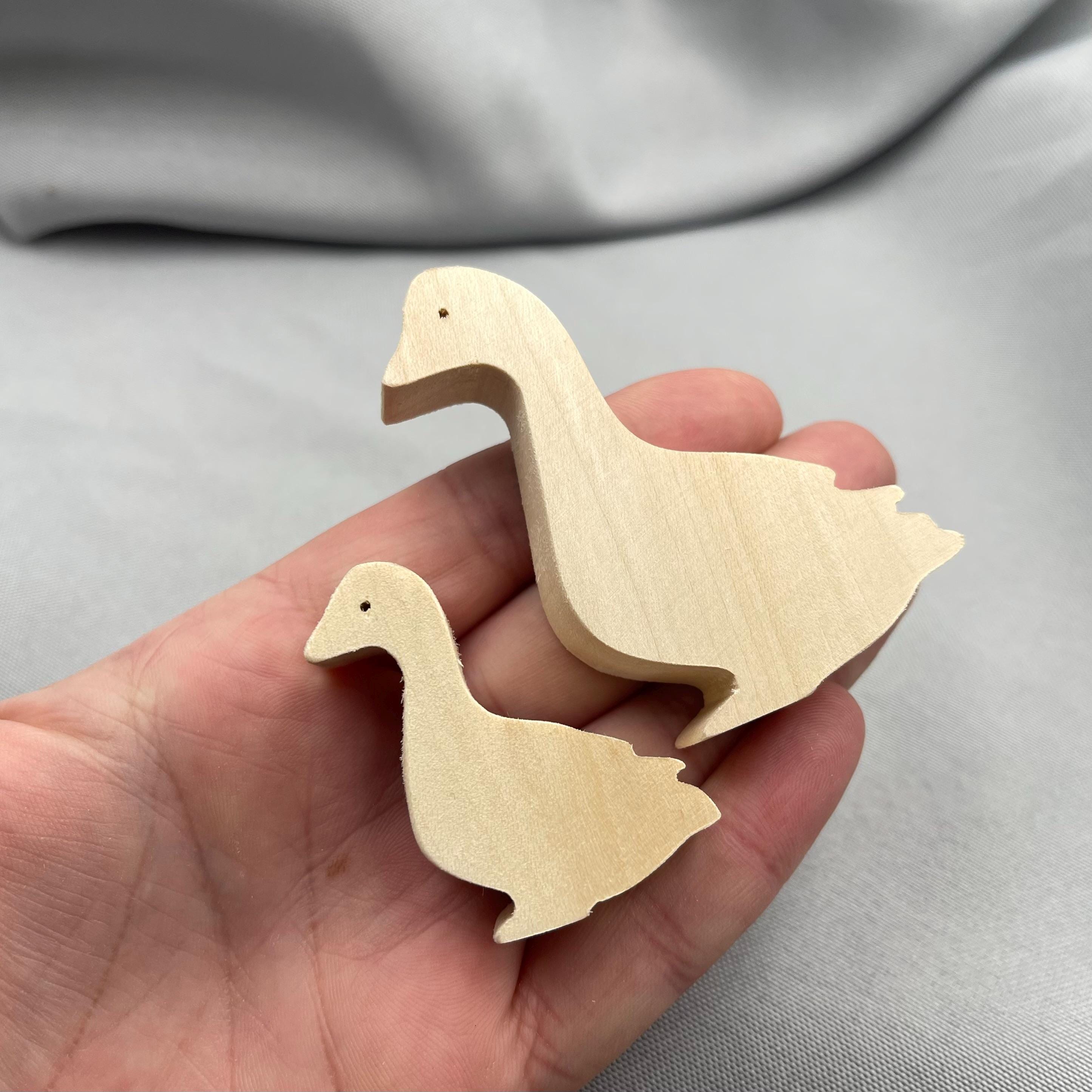 Unfinished Wooden Goose Cutout, Natural Animal Shape for DIY Crafts ...