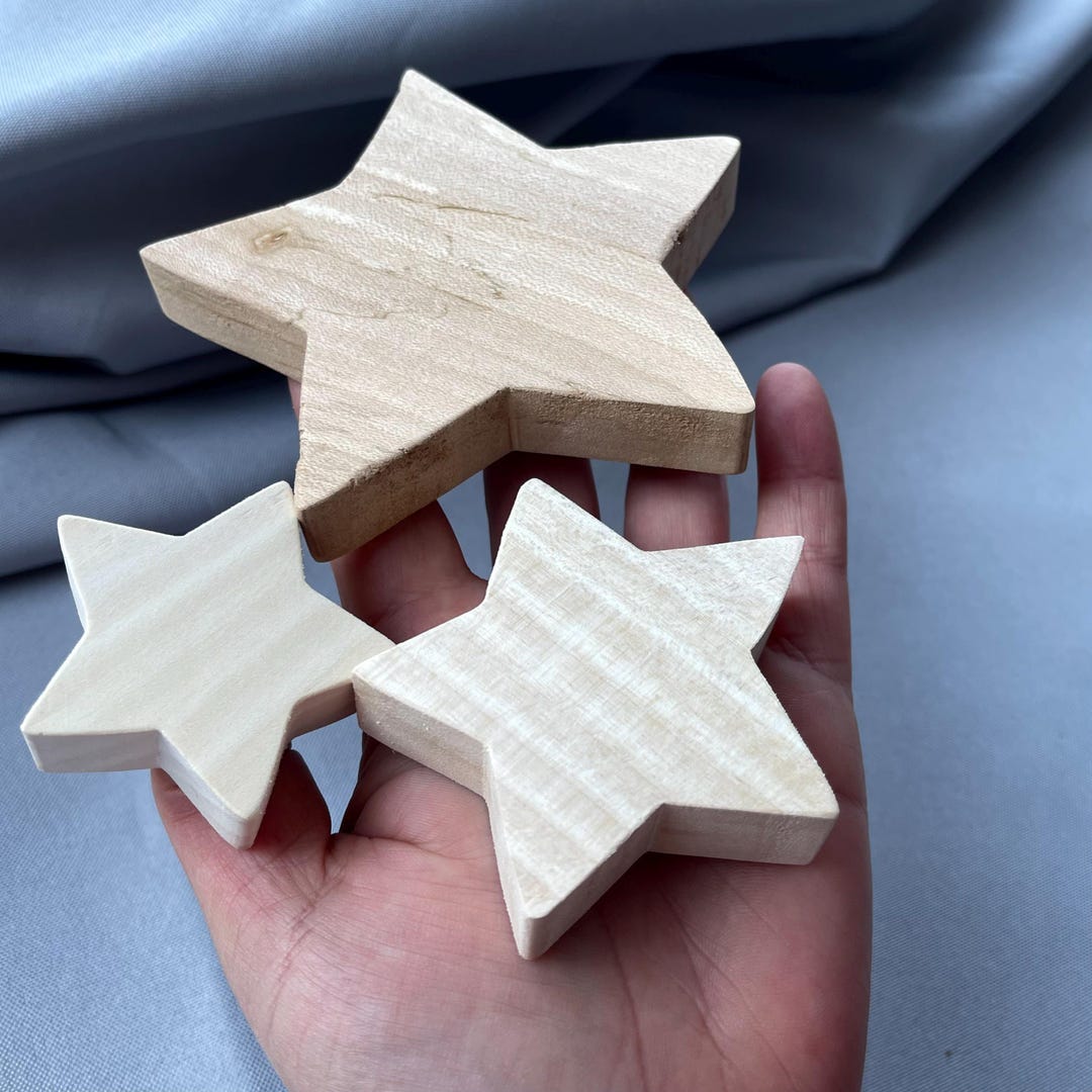 Wooden Assorted Unfinished Star, Cutout Free Standing Stars 3 Size ...