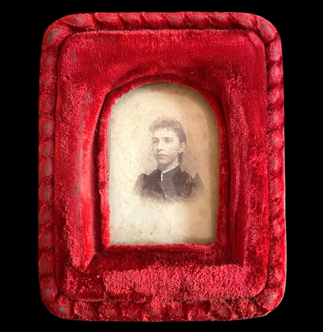 Vintage, Victorian, Burgundy Red, Velvet, Picture Frame With Convex ...