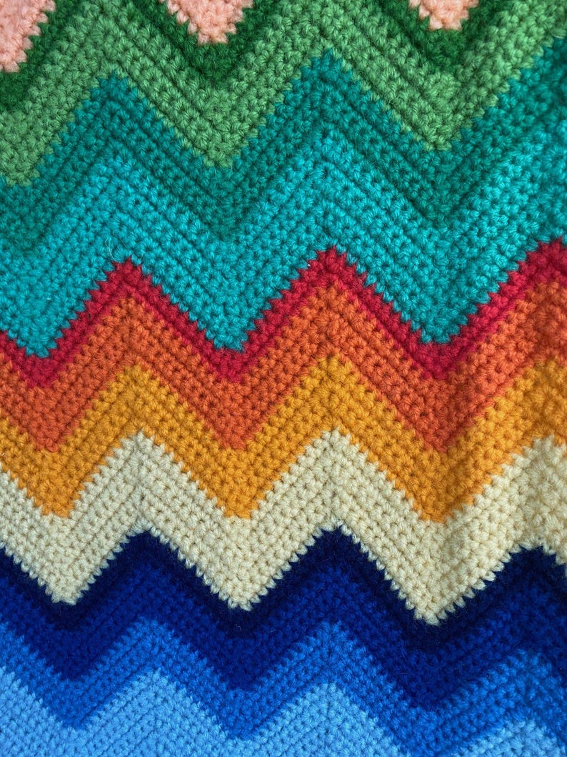 Crochet or Knit Throw, Reversible, Vintage, Chevron, Zig-zag Design, 38 ...
