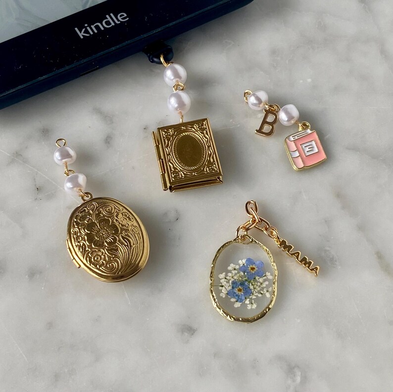 Locket Kindle Charm | Kindle Charm | Phone Charm | Bookish Merch ...