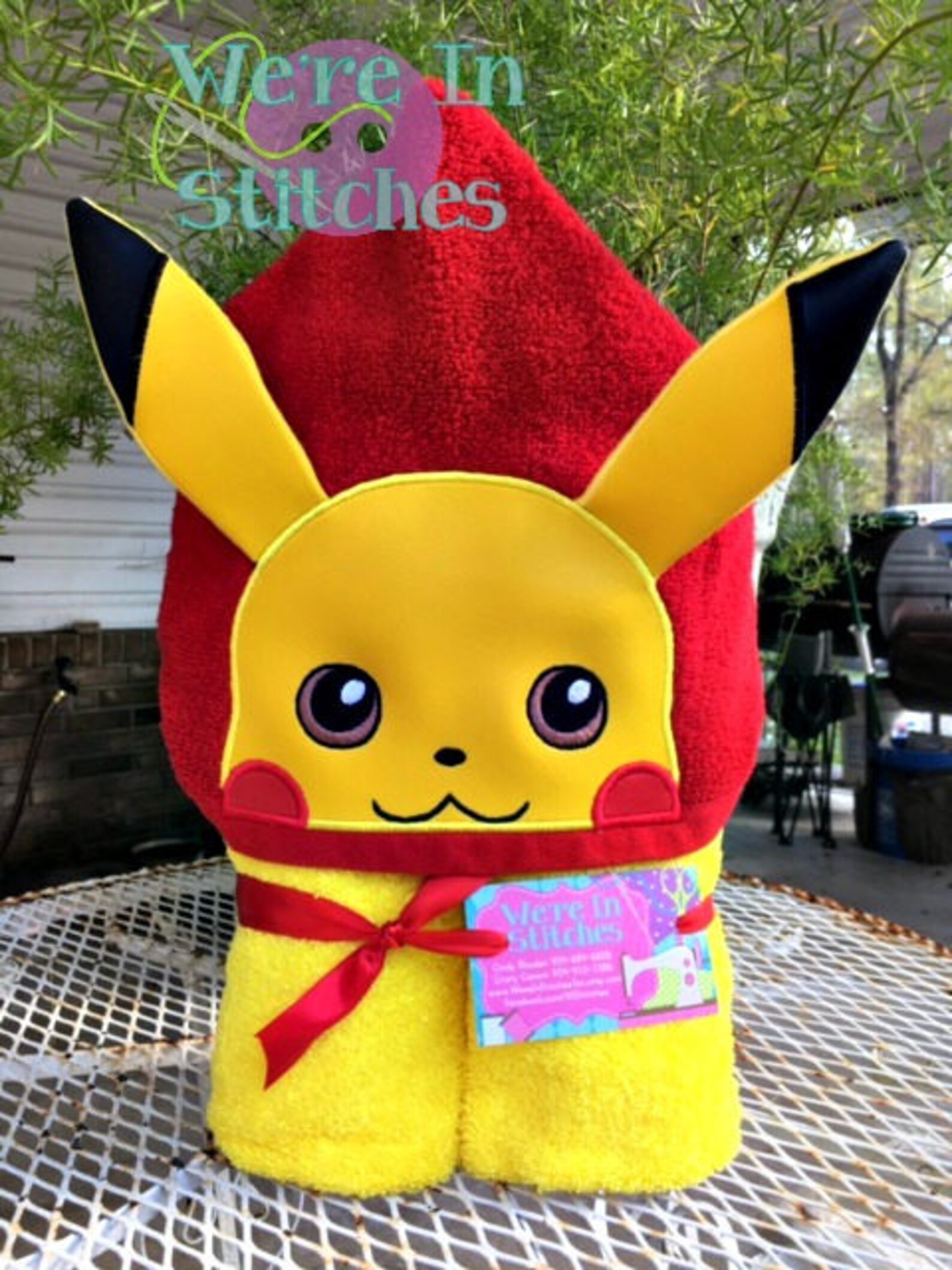 Toalla con capucha Pikachu Toalla con capucha Pokemon Toalla - Etsy México