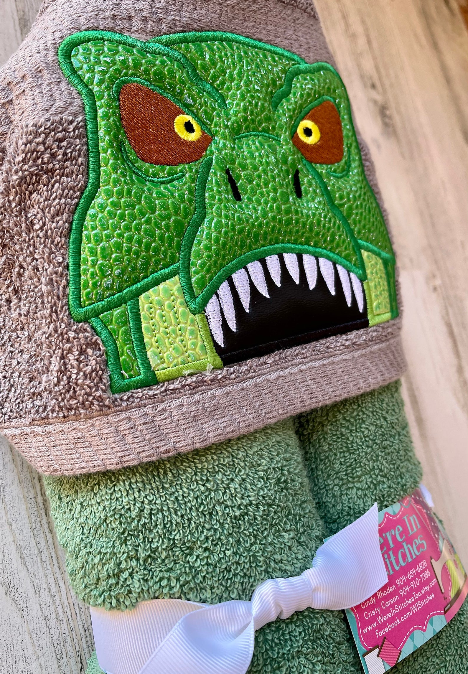 T-rex Hooded Towel T-rex Towel Dinosaur Towel Dino Hooded - Etsy