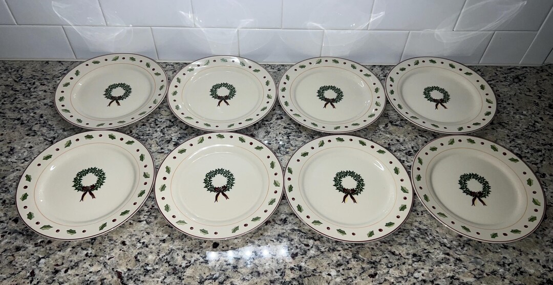 Merry Brite Christmas Wreath and Holly Salad Plates 7 1/2” Set of 8 - Etsy