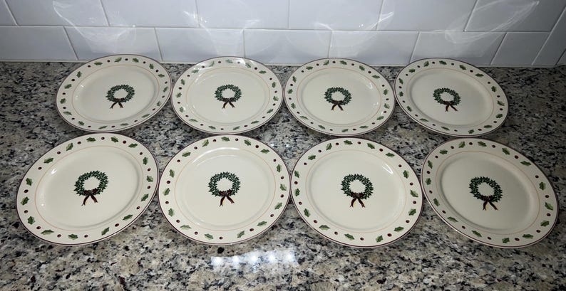 Merry Brite Christmas Wreath and Holly Salad Plates 7 1/2” Set of 8 ...