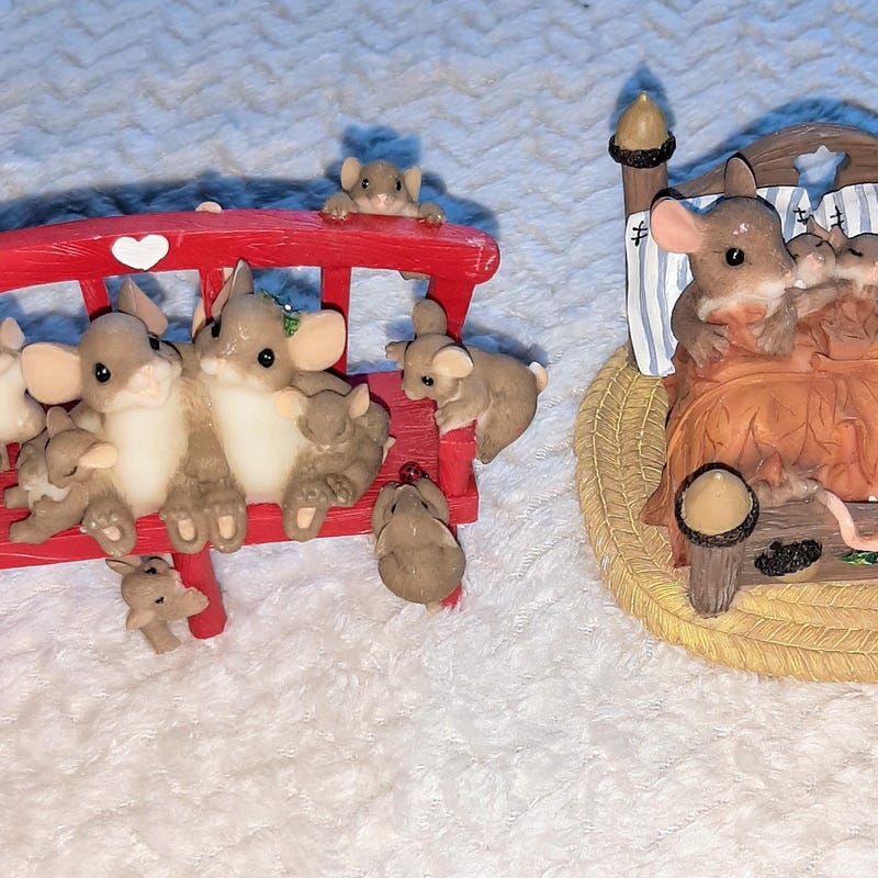 Charming Tails - Etsy