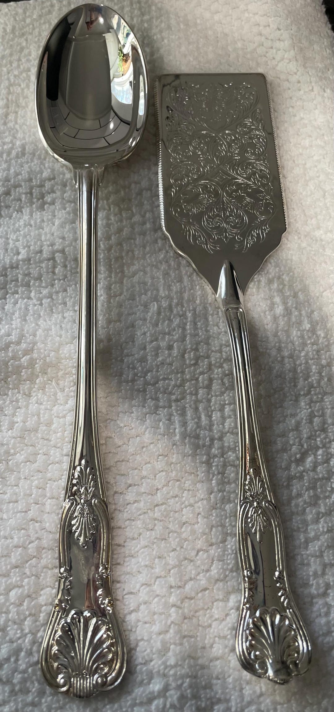 Set of Vintage Kings Pattern, Silver Plated, Spoon, and Lasagna/cake ...