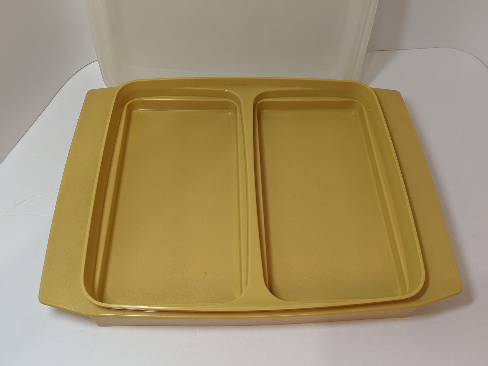 Vintage Tupperware Egg Container, 4 Piece Set, Harvest Yellow Gold, 2 ...