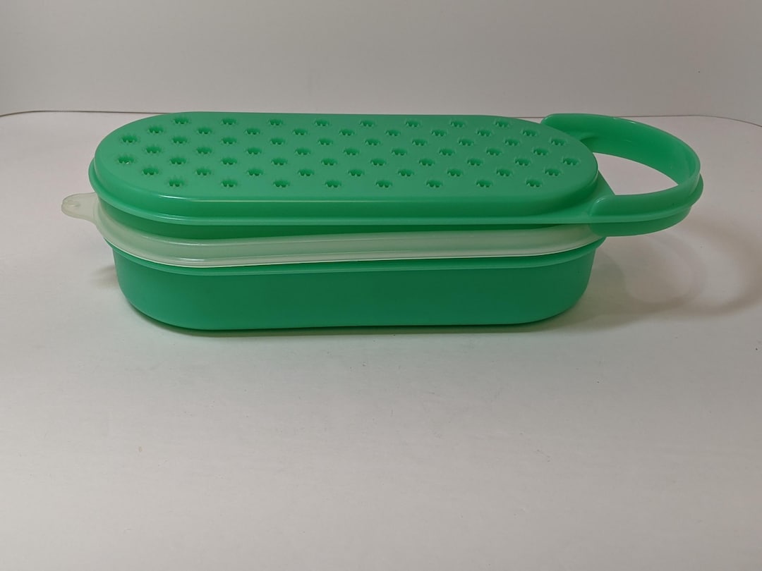 Vintage Tupperware Grater, 3 Piece Cheese Grater Set, Jadeite Green ...