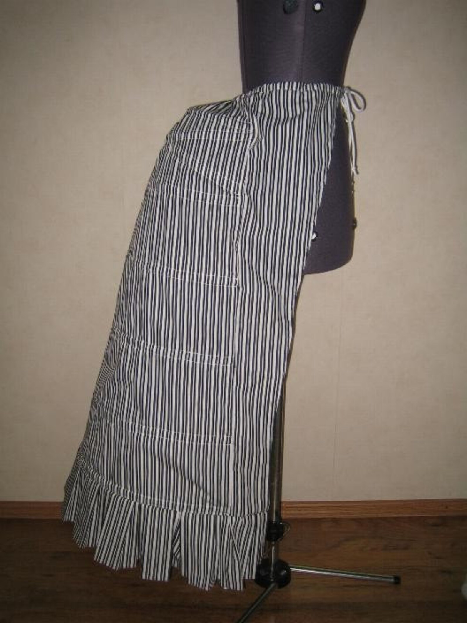 1880s Bustle Made to Order - Etsy