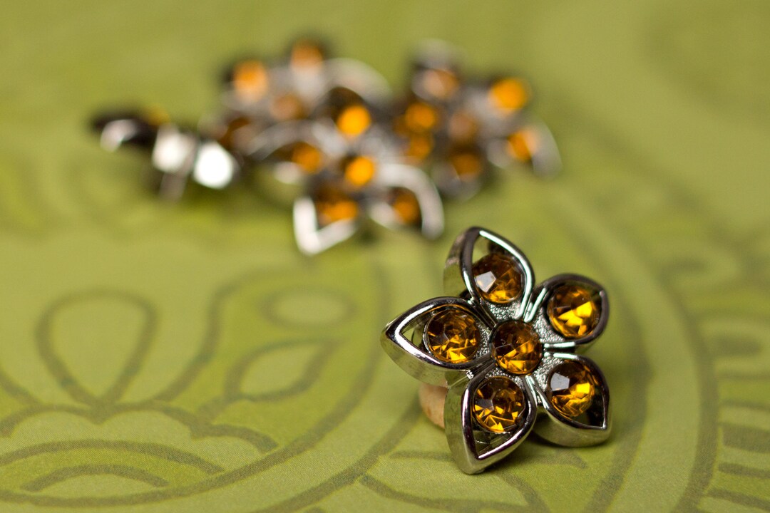 5 Rhinestone Buttons - Amber Star Buttons - Kendall Button - 25mm ...