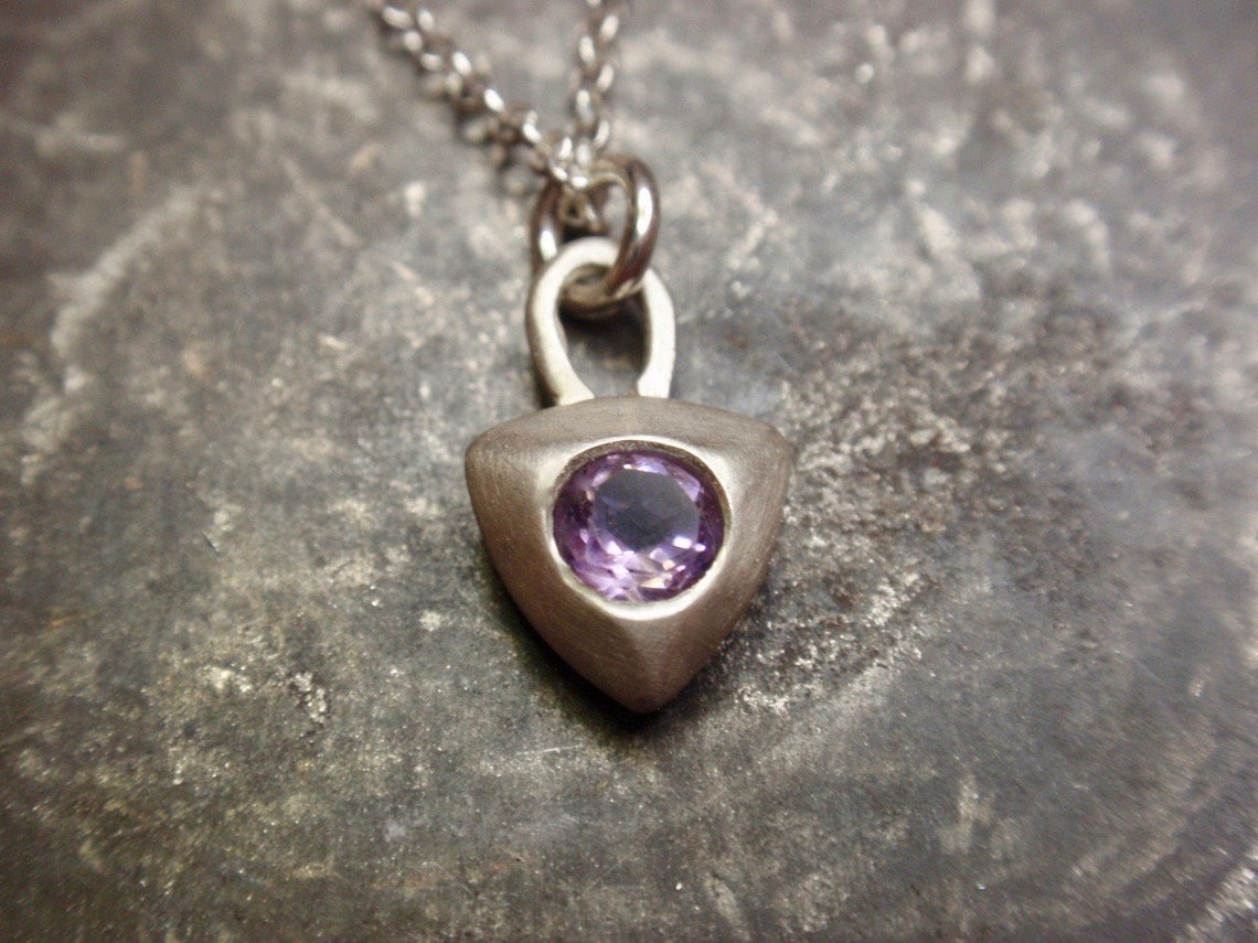 Tiny Triangle Necklace Purple Amethyst Gemstone Pendant - Etsy