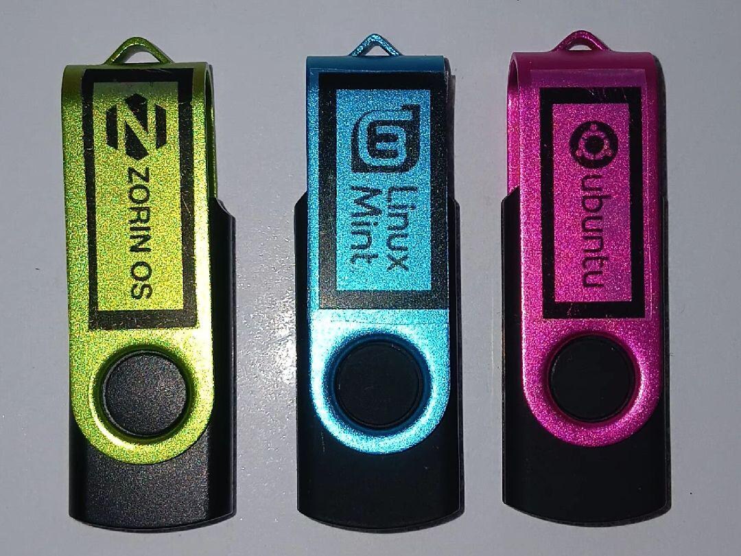 Linux Mint Bootable USB Drive – Version 22.1 (64-bit) - Etsy