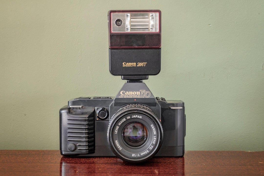 Lovely 1980s Canon T70 35mm SLR Film Camera + Canon 50mm F1.8 Lens ...