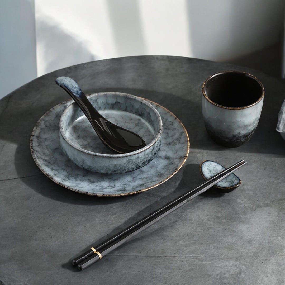 Japanese Ceramic Dinnerware Set Bowl, Plates & Chopsticks for One ...
