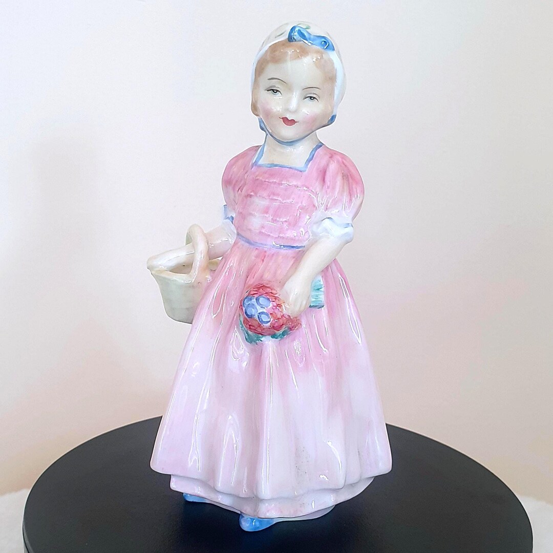 Rare Royal Doulton Tinkle Bell Figurine HN1677 Bone China Flower Girl ...