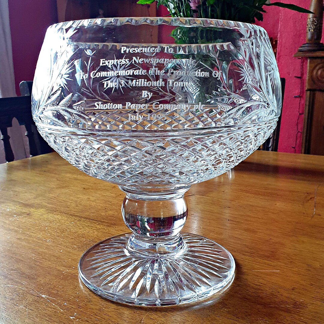 Commemorative Welsh Royal Luxury Glassware | Large Lead Crystal Glass ...