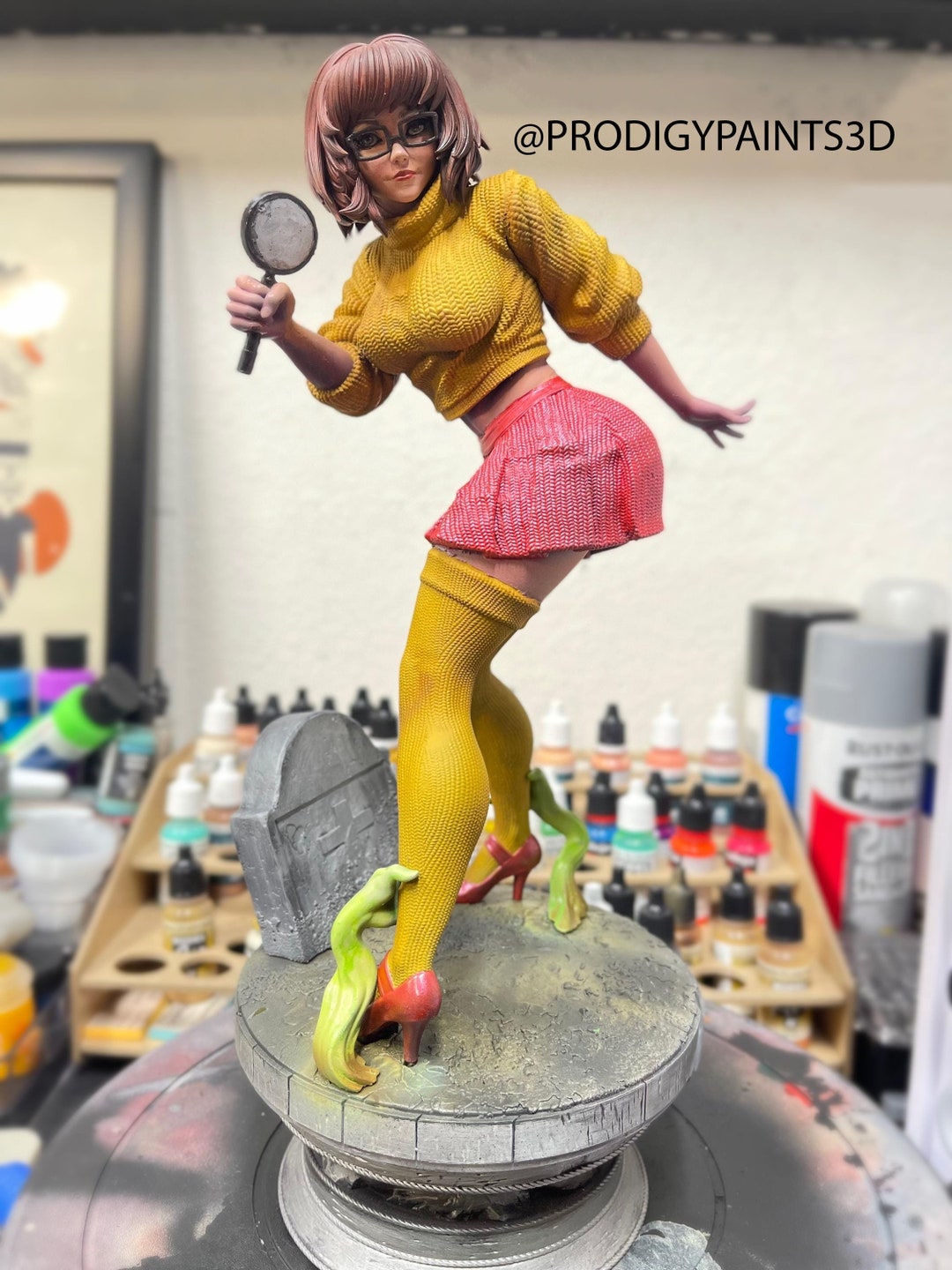Scooby Doo: Velma Dinkley Resin Statue Figure 1/6 Fully Painted - Etsy