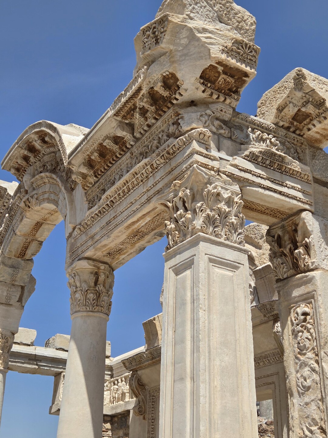 Ancient Ephesus Archaeological Site: Explore Roman Ruins in Turkey's ...