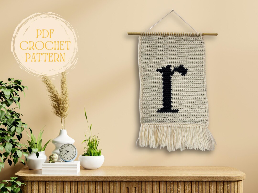Adrian Letter R Tapestry Crochet Pattern - Etsy