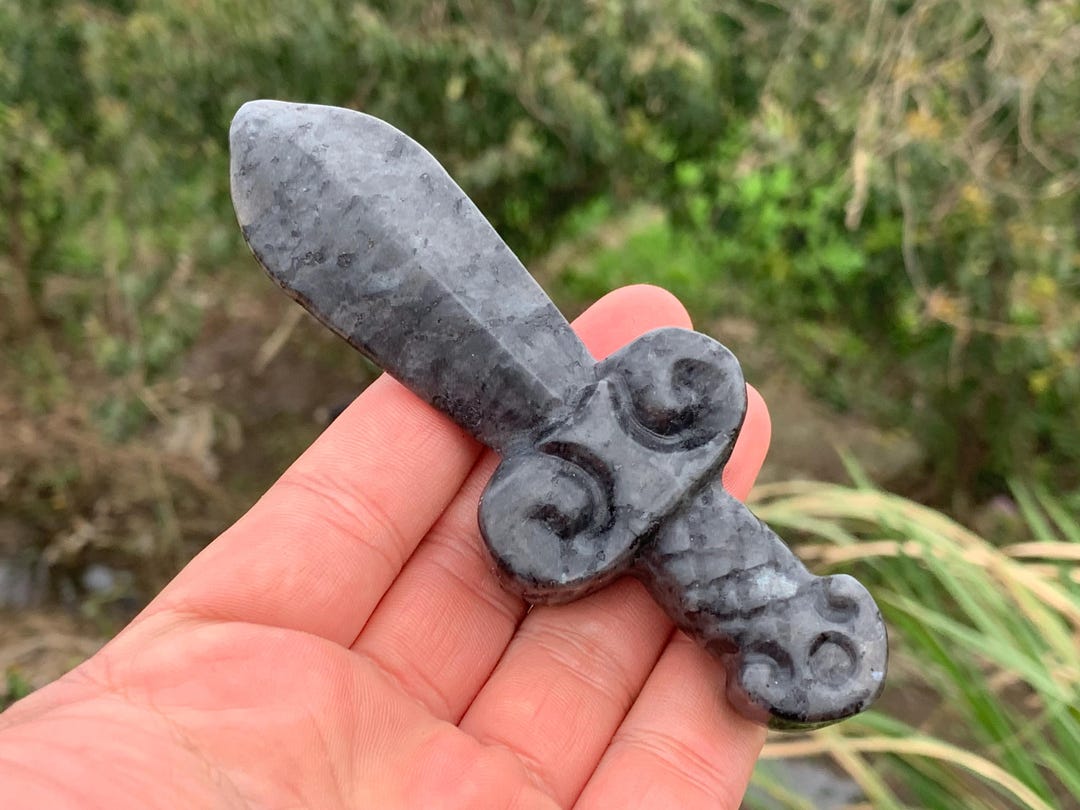 Quartz Crystal Dagger: Hand Carved Flash Stone Skull - 4.7'' - Etsy