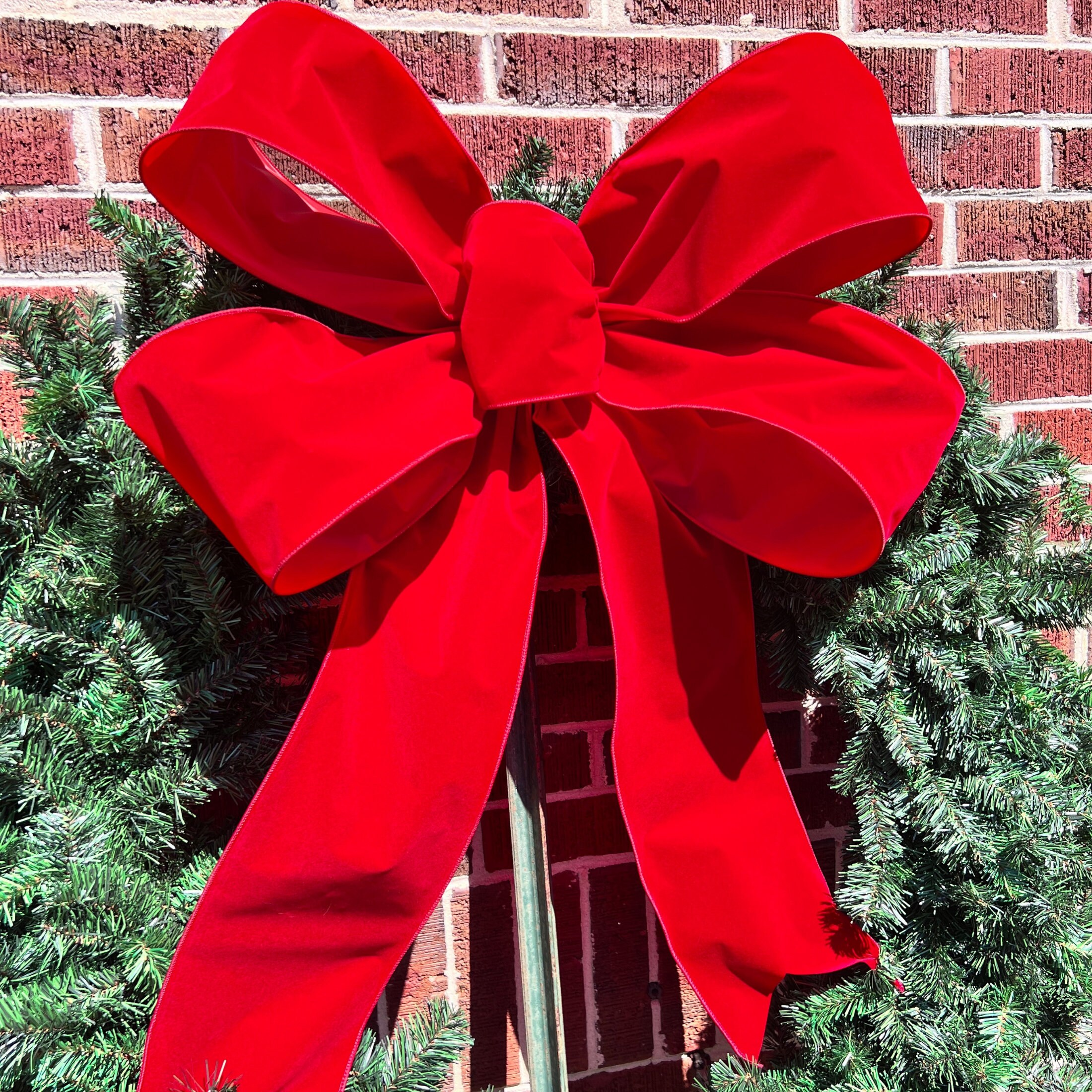 Large Christmas Bow Red Velvet Heavy Duty Gauge Wired Outdoor Bow for ...