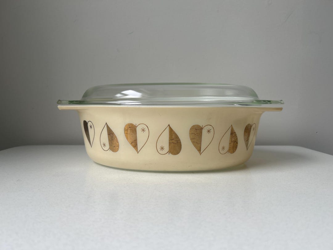 Vintage Pyrex 2.5 Quart Golden Hearts Deluxe Cinderella Baking Dish ...