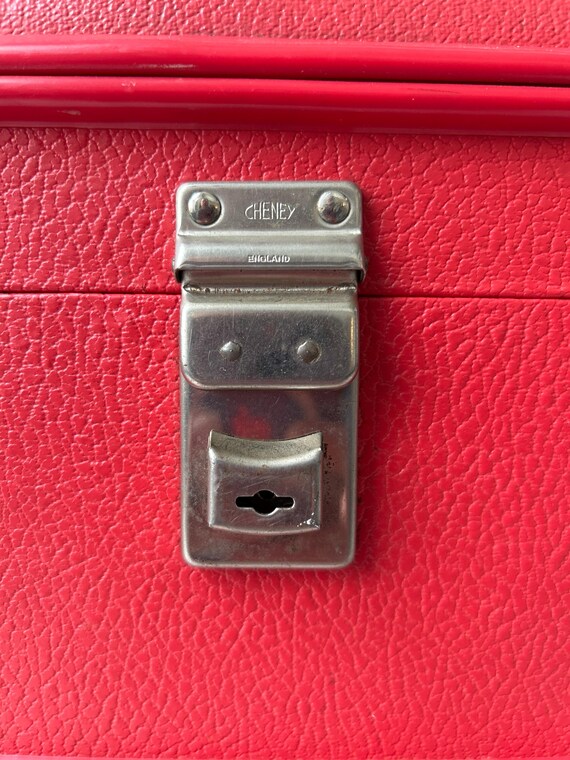 Vintage 1960s Cheney Red Train Case - Gem