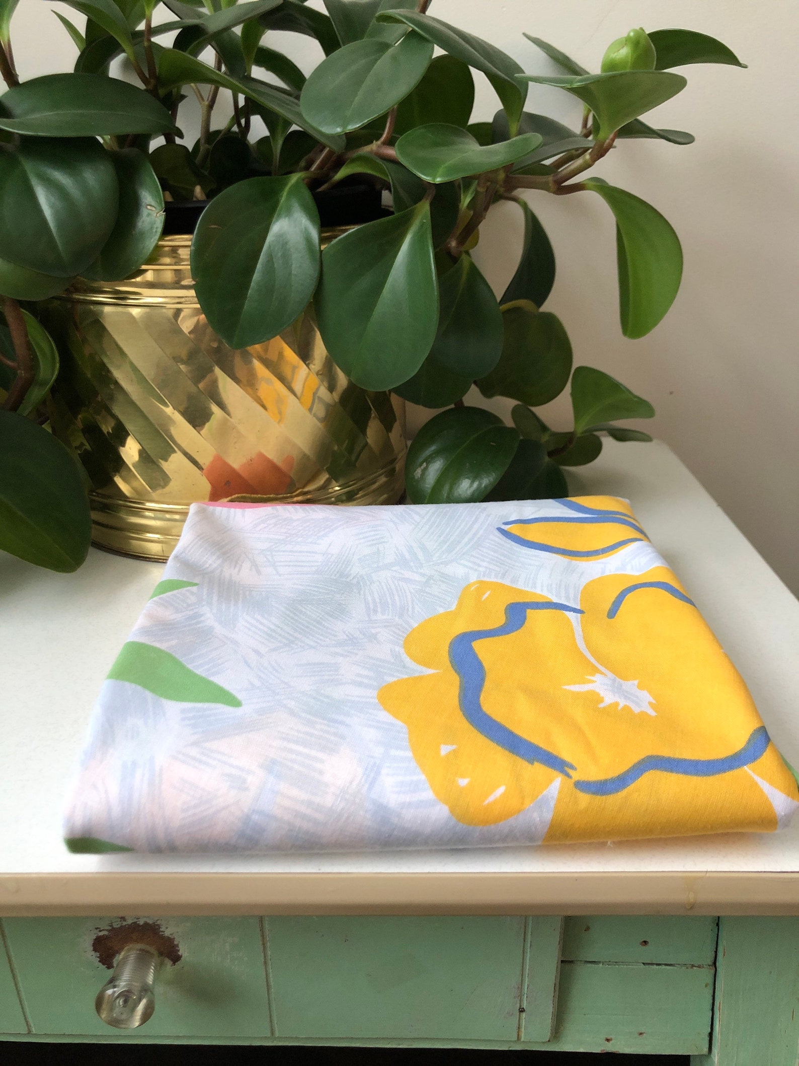 Vintage Round Cool Floral Tablecloth - Etsy