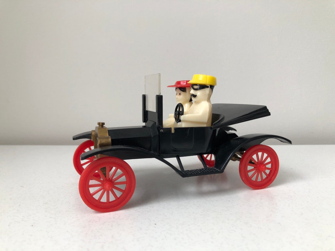 Vintage Model T Car With Driver and Passenger Salt and Pepper Shakers ...