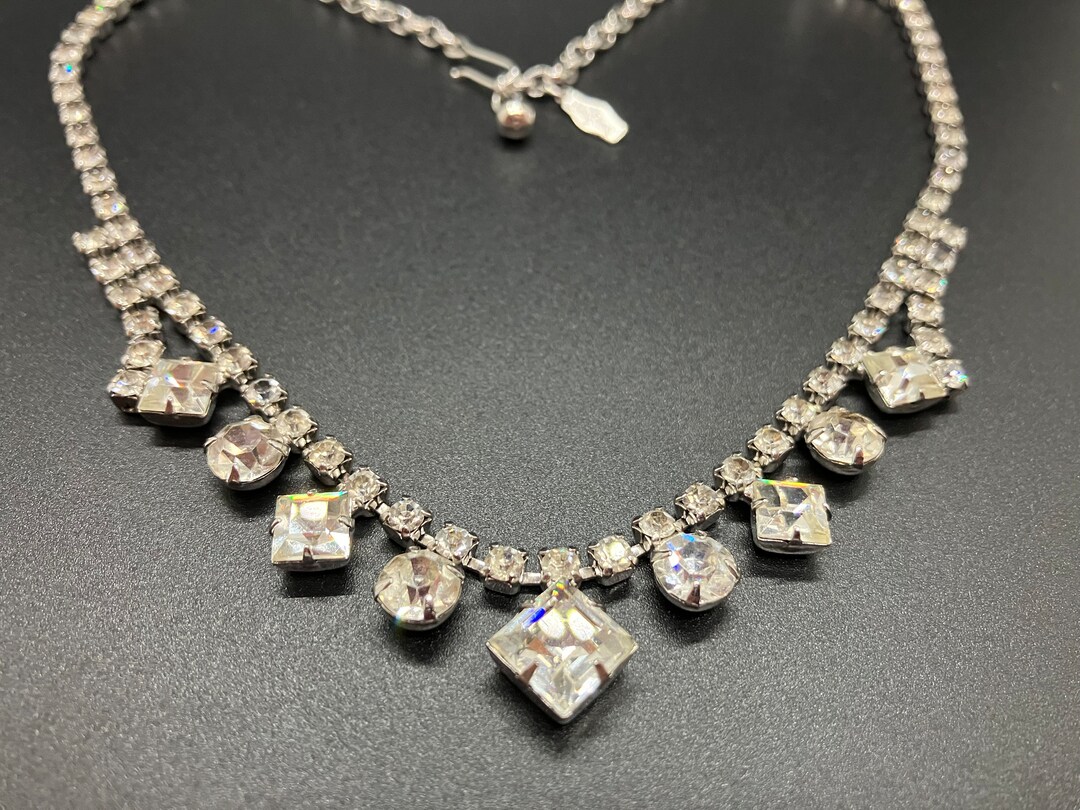 Vintage Leo Glass Sparkling Rhinestone Necklace - Etsy