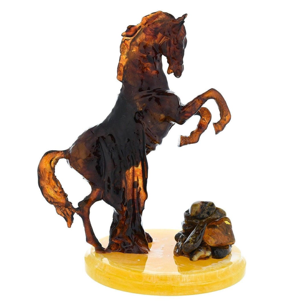 Amber Horse Figurine| the Horse is Zealous|amber Statue Souvenir Gift ...