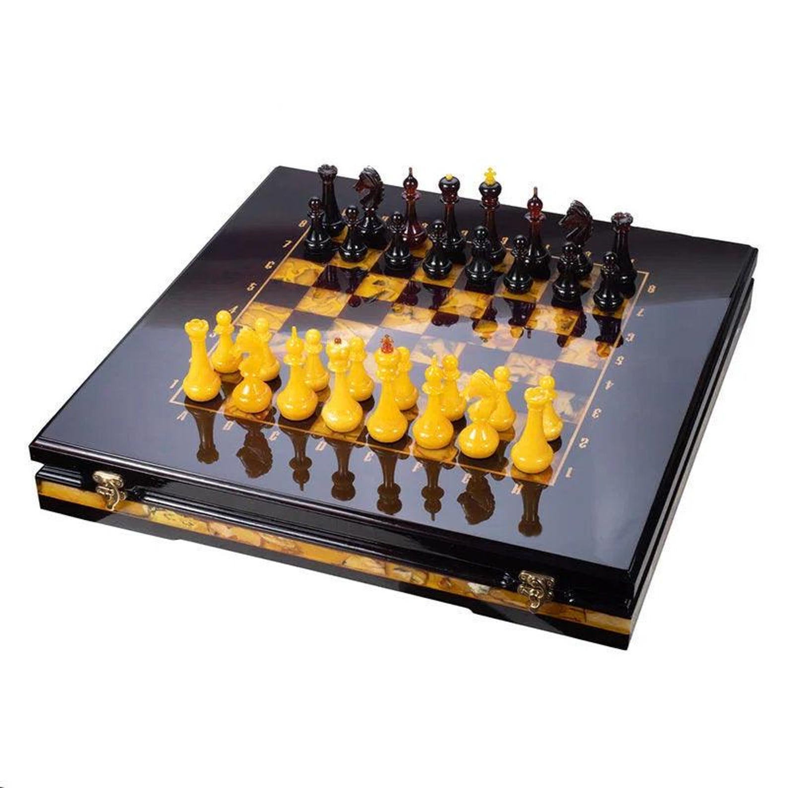 Large Luxury Amber Chess Set in Oak Casket-board With Large Amber Chess ...