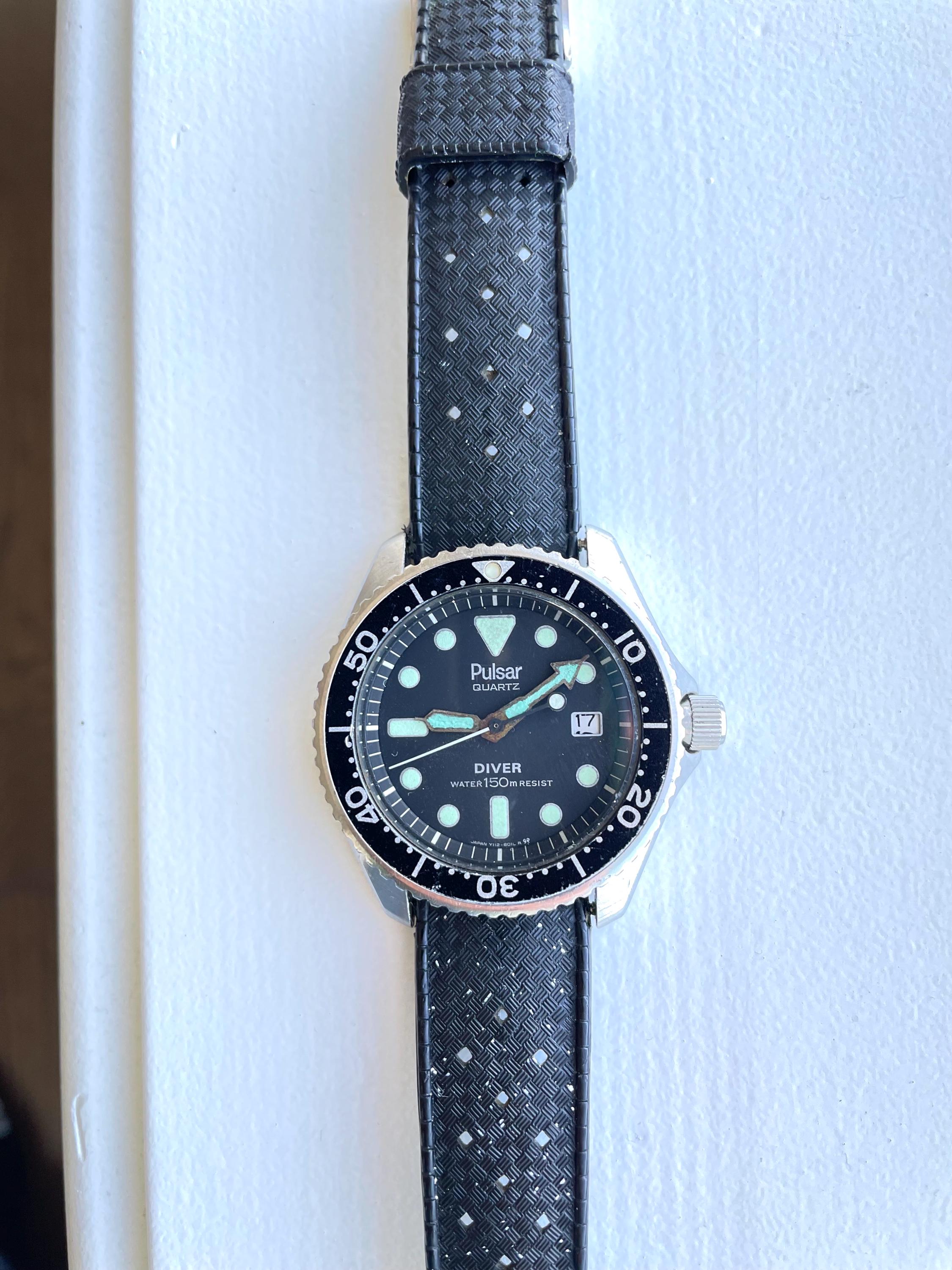 Vintage 1980s Pulsar Diver Pulsar (by Seiko) Quartz Y112-6019 Rotating ...