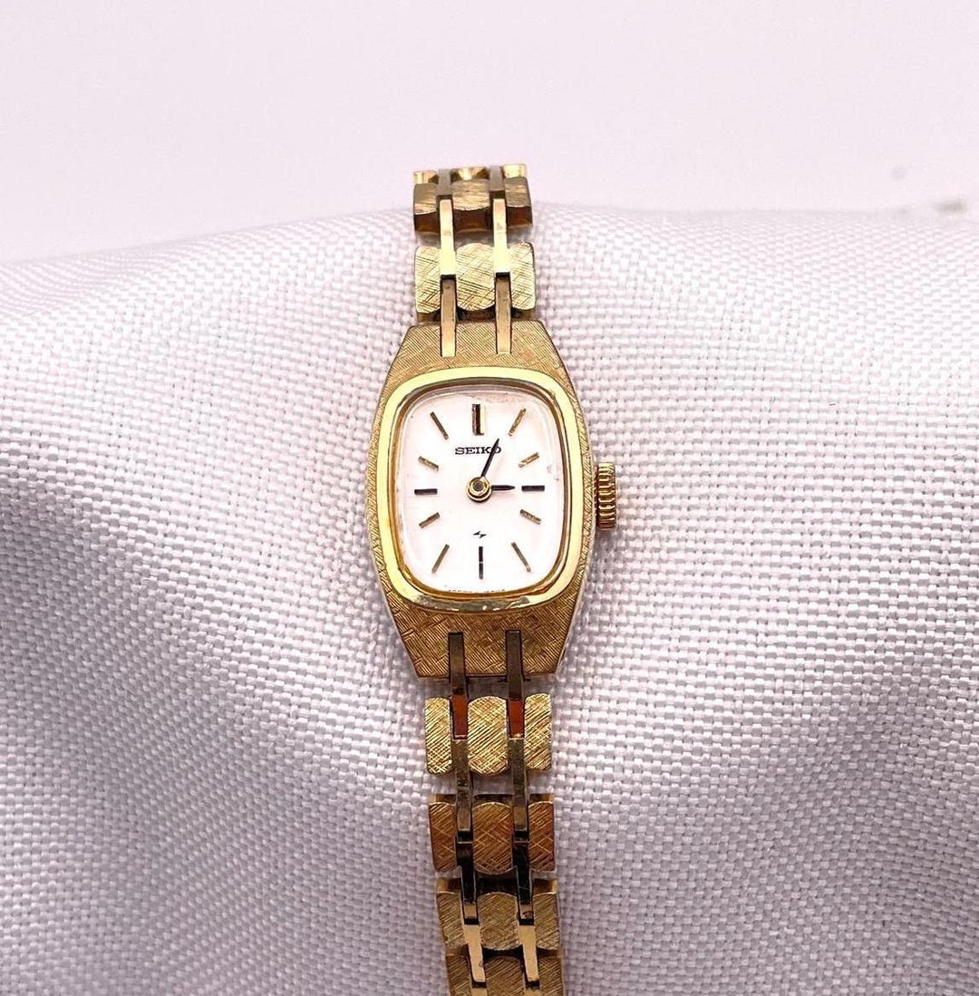 Vintage 1973 Ladies Seiko Brushed Gold Plated Rectangular Dial Manual Wind Watch. - Etsy