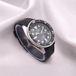 Vintage 1980s Pulsar Diver Pulsar (by Seiko) Quartz Y112-6019 Rotating ...