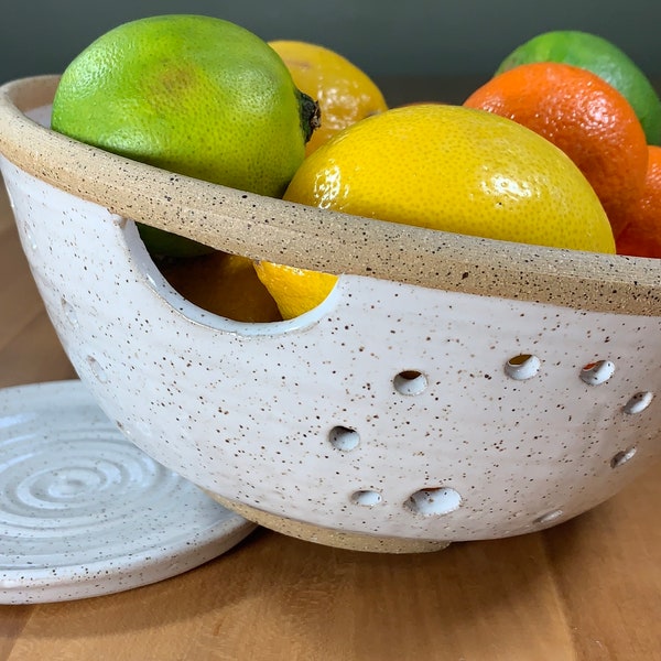 Berry Bowl Colander - Etsy