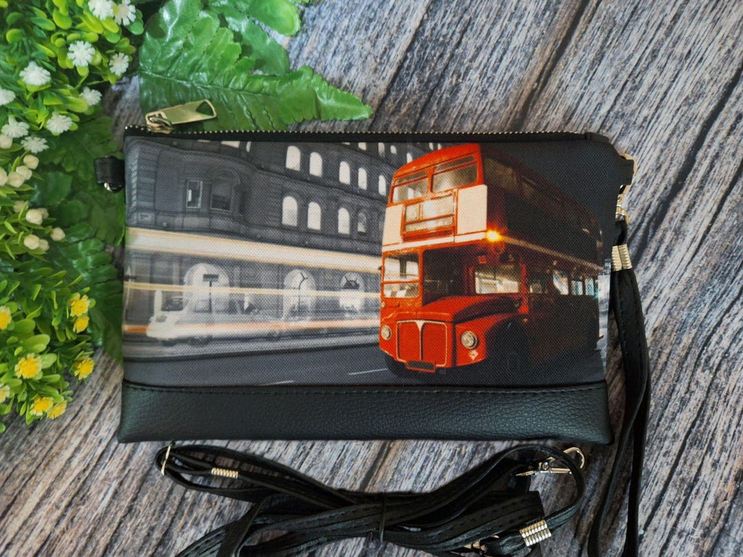 Grab N Go Clutch, London Print Bag, London Themed Purse, Phone Zipper ...