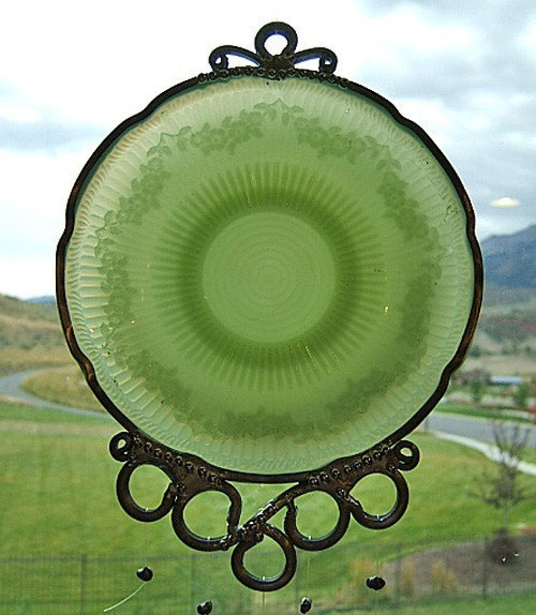 JADEITE ALICE - Depression Glass Saucer Upcycled Into a Windchime - Etsy