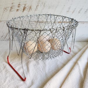 Collapsible Wire Mesh Basket , French Style Wire Rinsing Basket ...