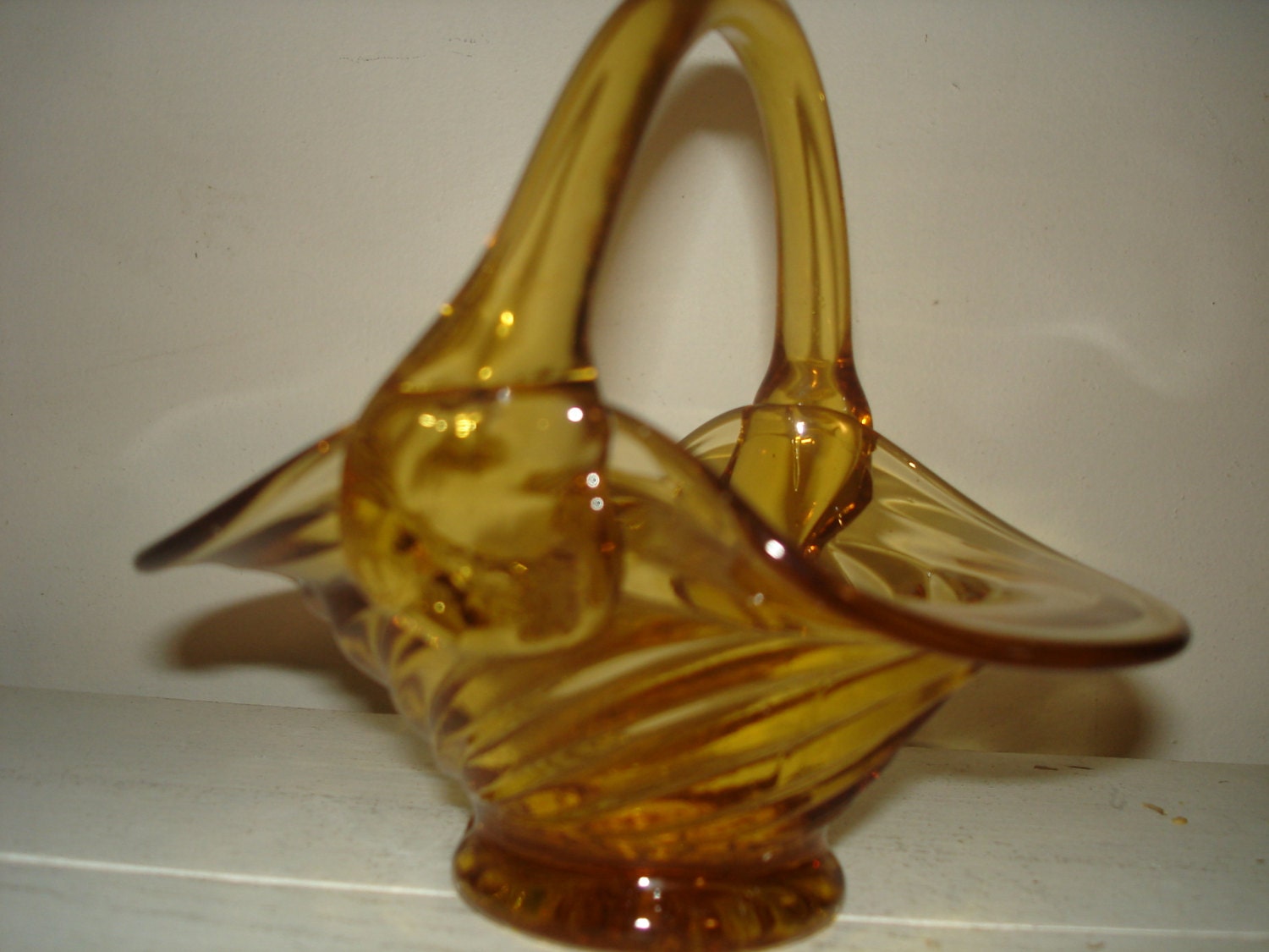 Vintage Glass Baskets/ May Day / Floral Arrangements / Garden - Etsy