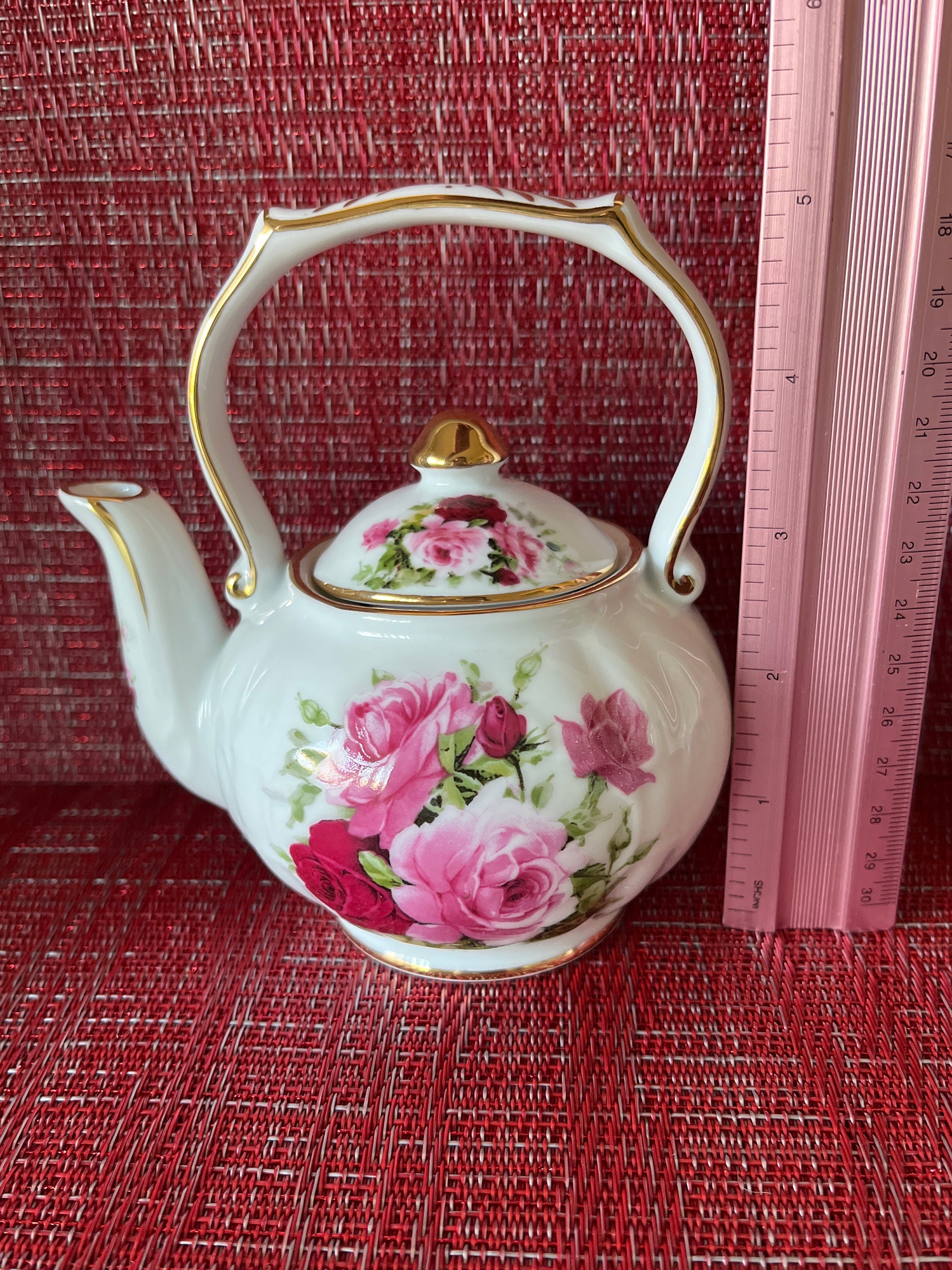 Gold Trimmed Fine Porcelain Teapot Teacups & Saucers Set Roses Pattern ...
