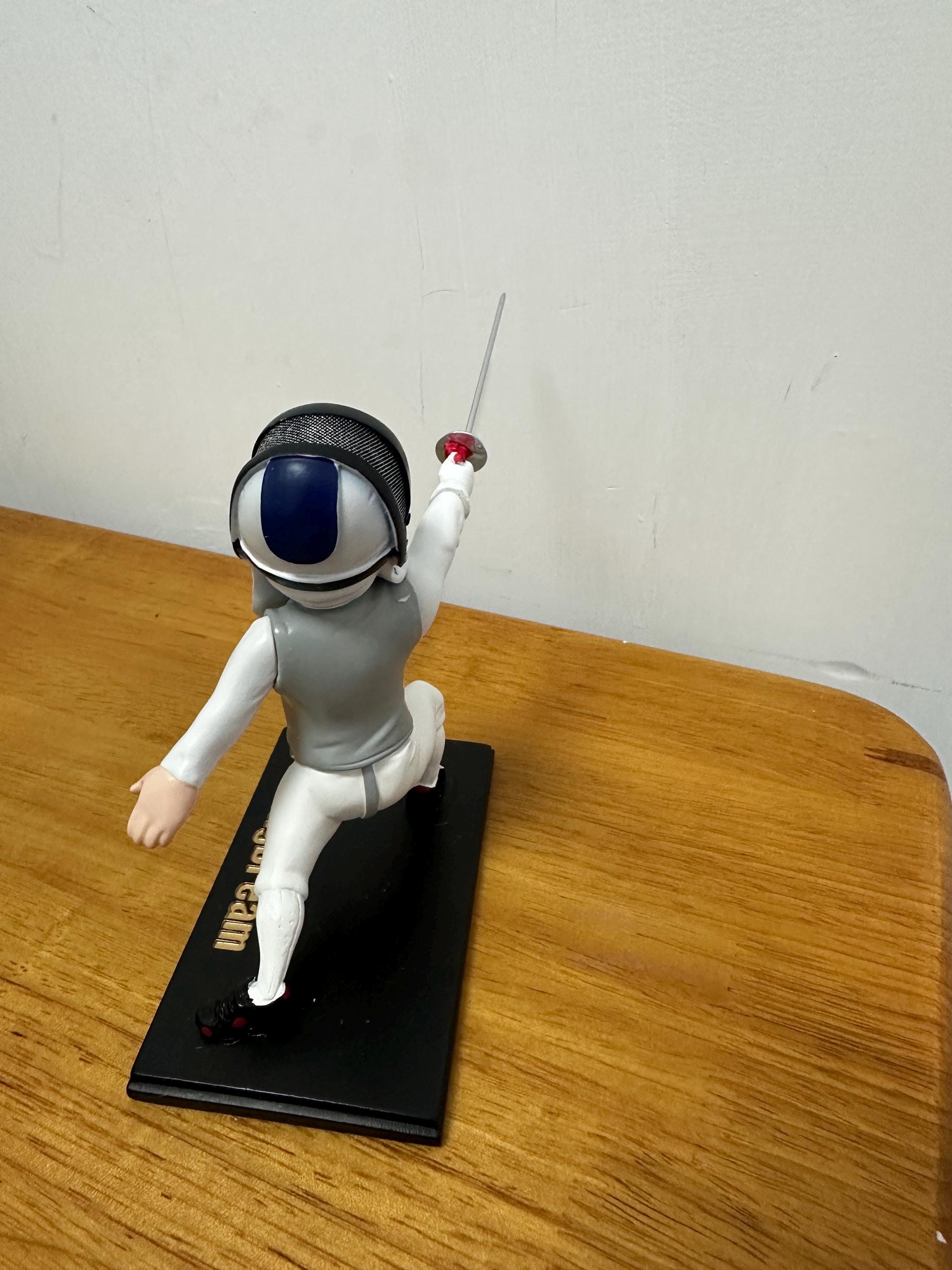 Fencing Foil Lunge Statues, Fencing Figures, Fencing Decorations ...