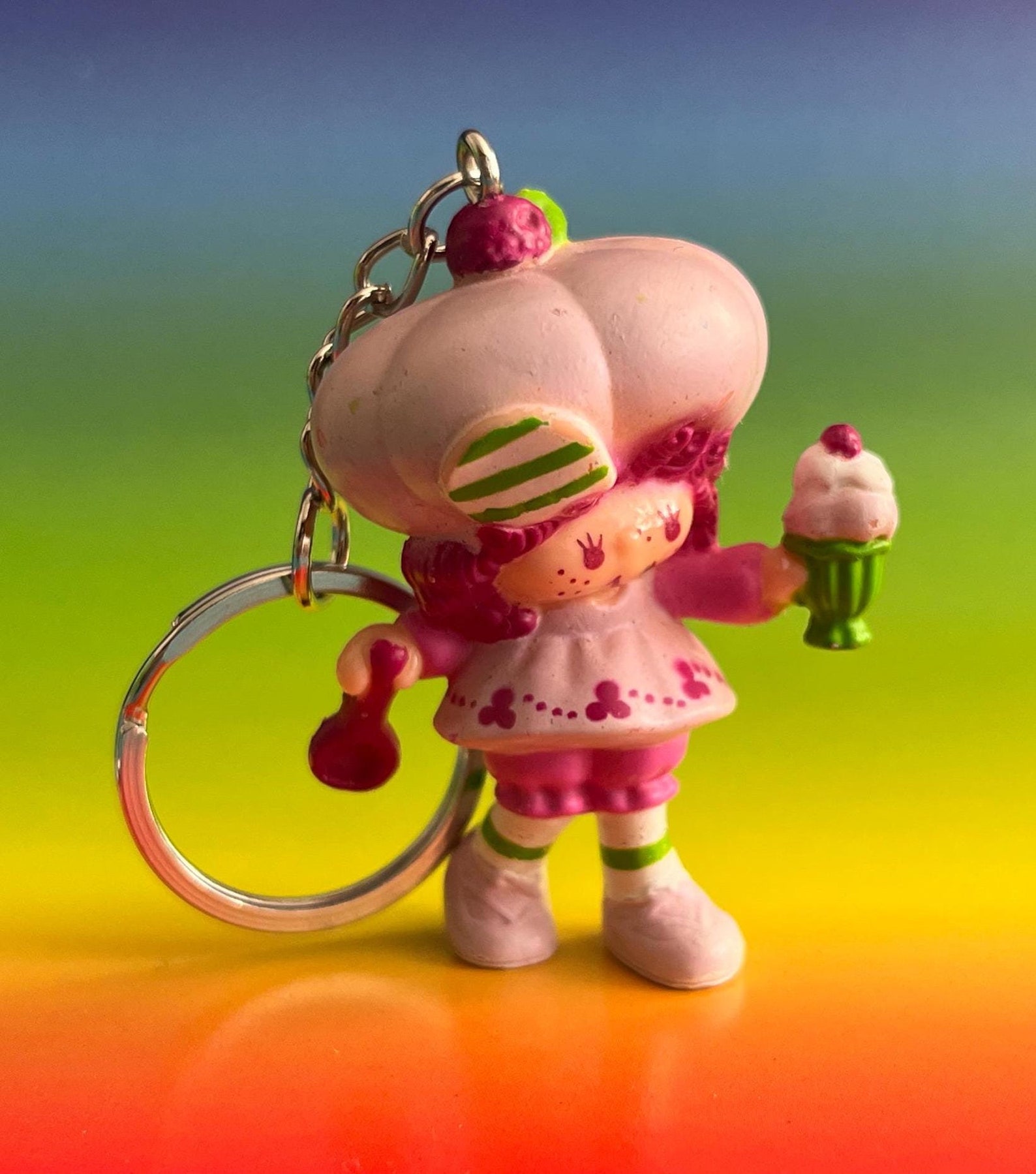 Adorable STRAWBERRY SHORTCAKE 80's Mini Keychain Raspberry Tart ...
