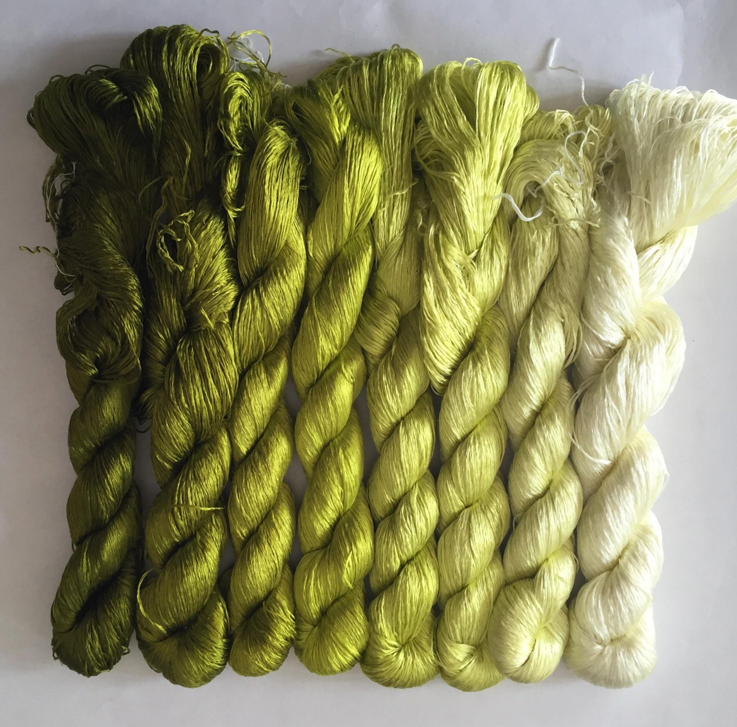 8 skeins Chinese natural mulberry silk embroidery threads | Etsy