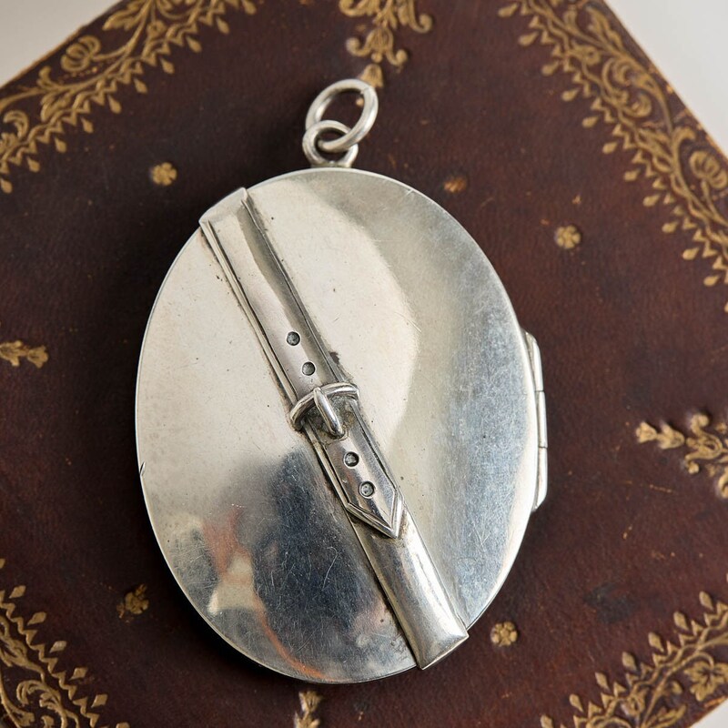 Extra Large Locket - Etsy