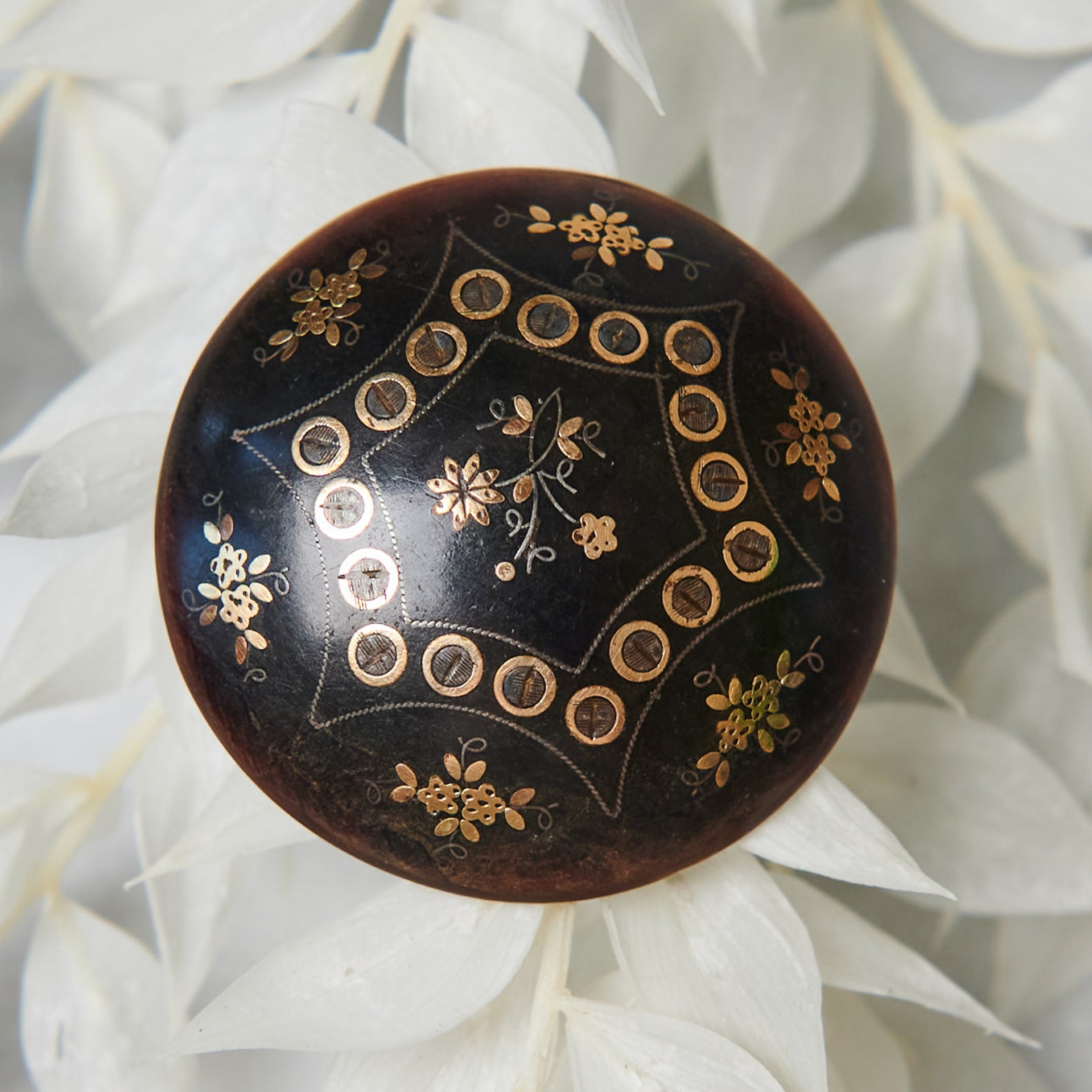 Antique Victorian Gold Inlay Pique Shell Brooch - Etsy