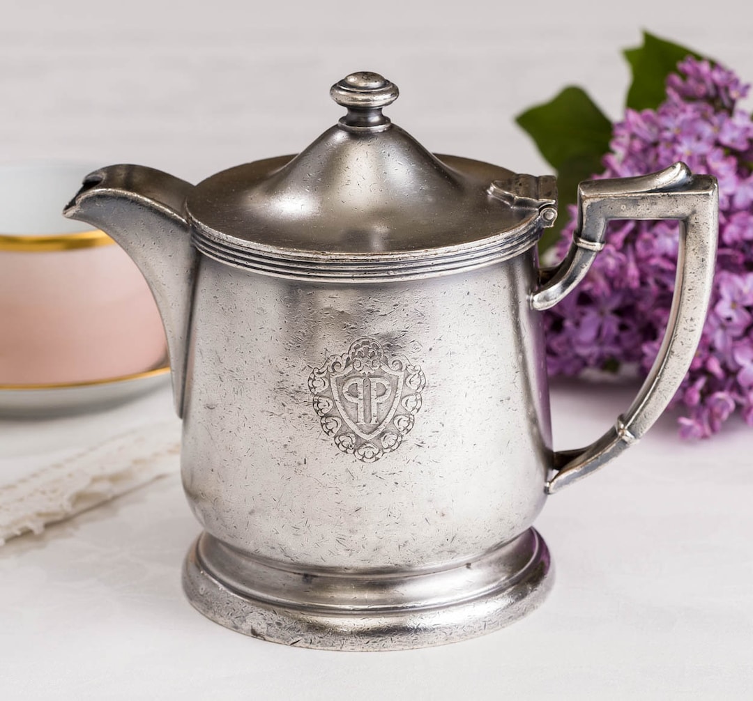 Large 1940s Plaza Hotel New York City Teapot Hotel Silver - Etsy