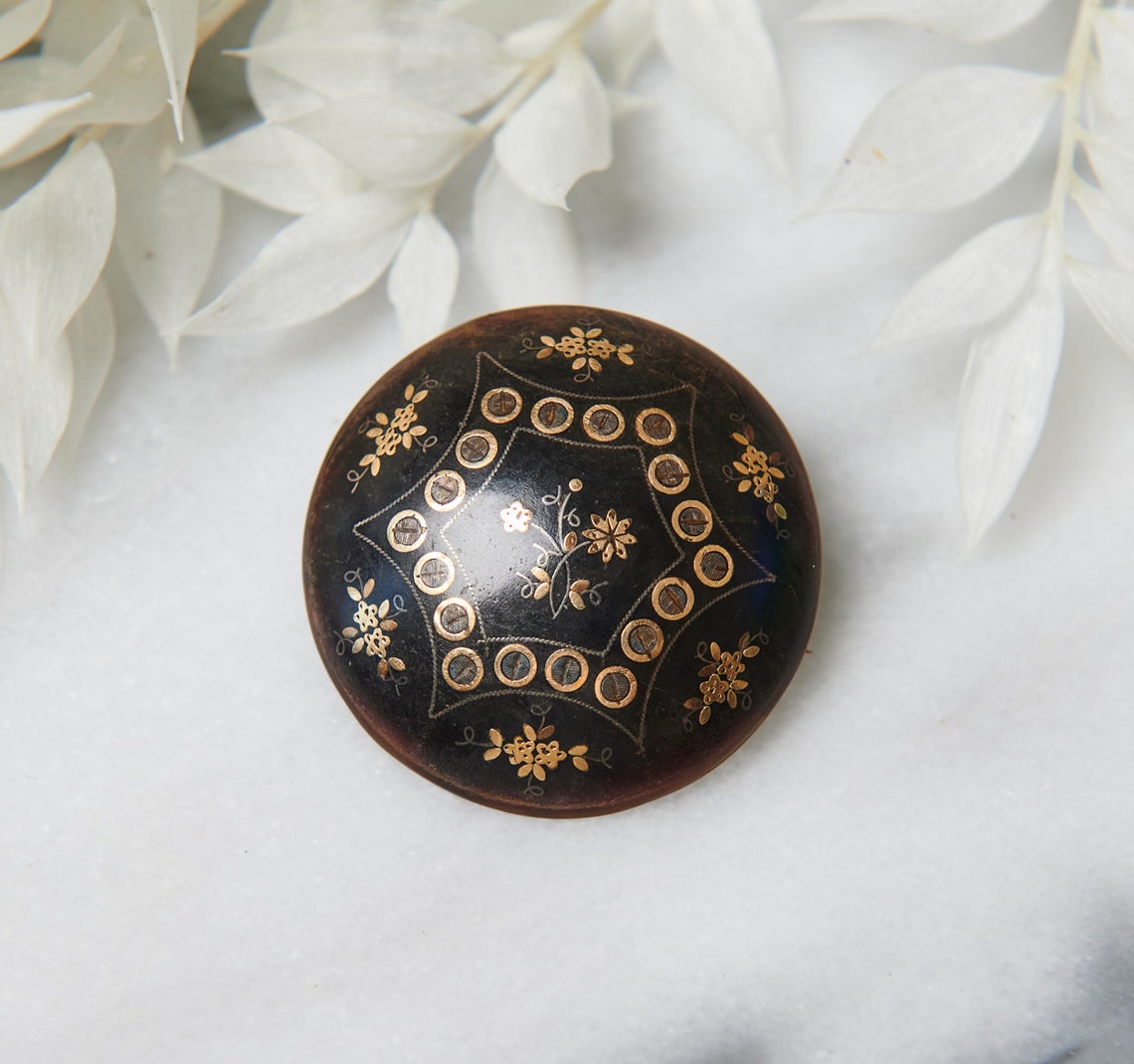 Antique Victorian Gold Inlay Pique Shell Brooch - Etsy