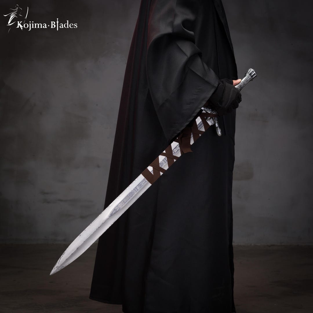 Ludwig's Holy Blade Metal Prop |untransformed Holy Moonlight Sword Base ...